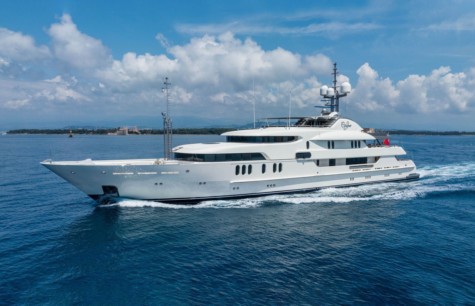 CALYPSO yacht for sale (Amels, 61.5m, 2003)